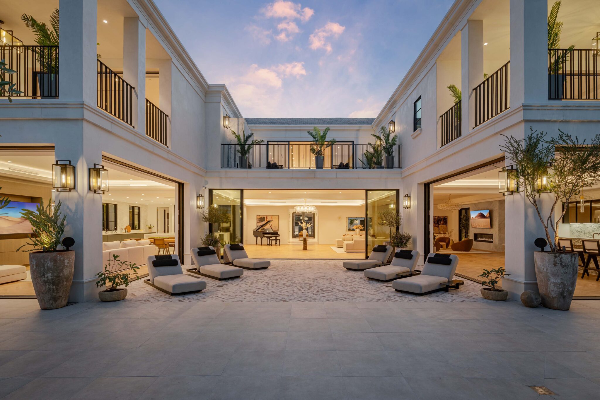 Mega Mansion Rentals Beverly Hills Flats | LuxJB